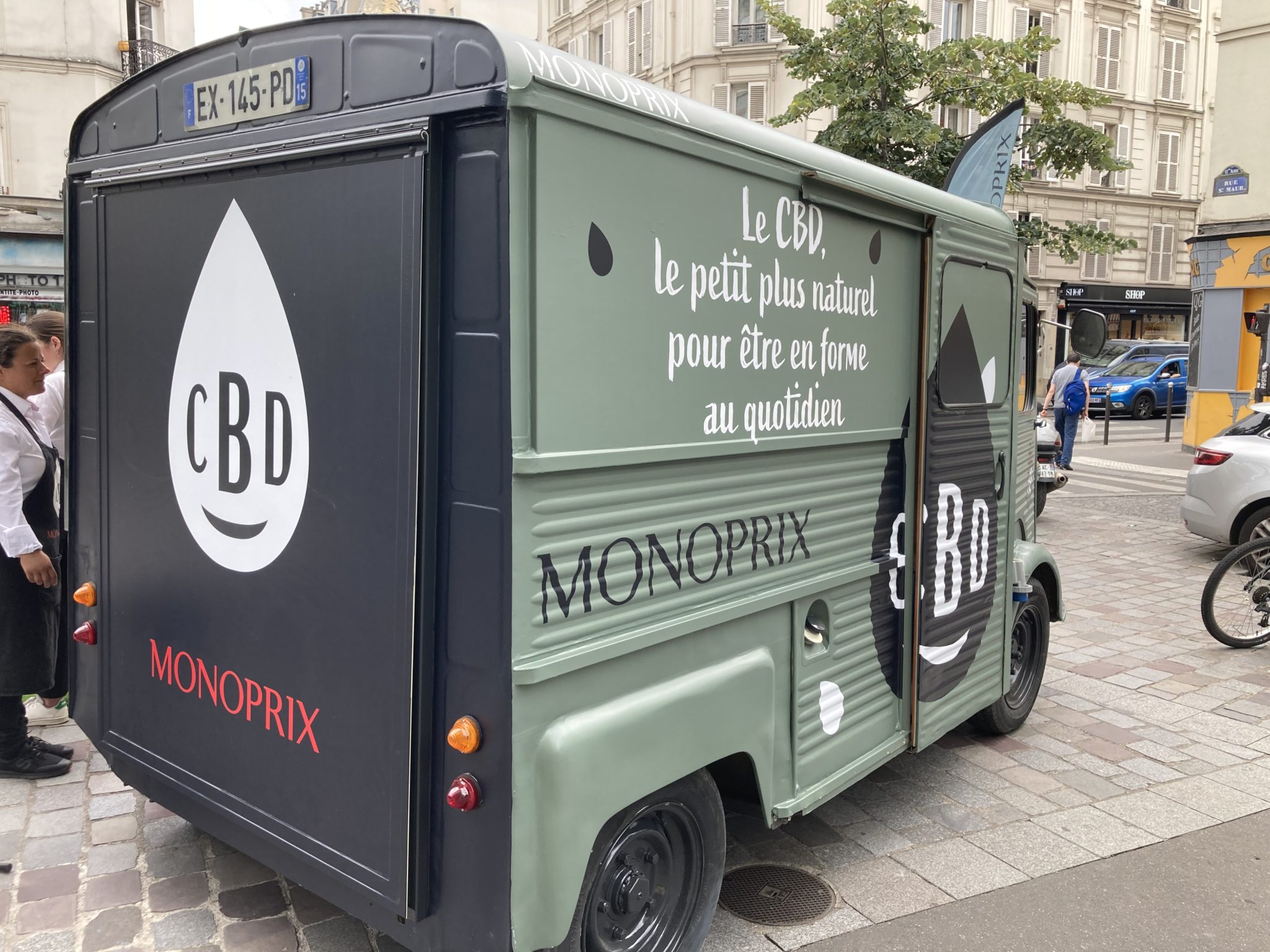 Un CBD Truck en tournée sur Paris pour Monoprix | Vitamine CC